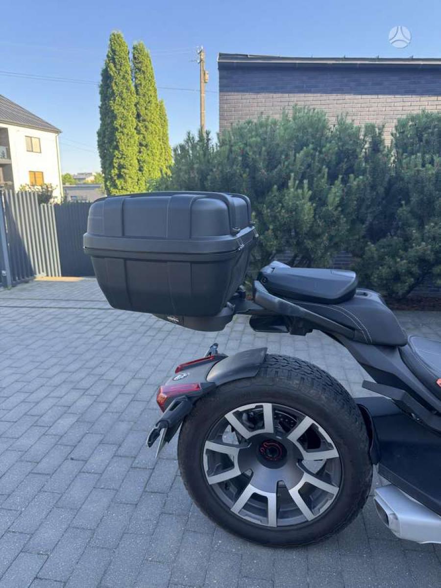 Melns Can-Am Ryker 2019 Kauņa, ar dzinēja tilpumu 0.90 L un nobraukumu 8 tūkst. km par 9000 €, foto 6 vietnē AUTOMOTO.COM.LV