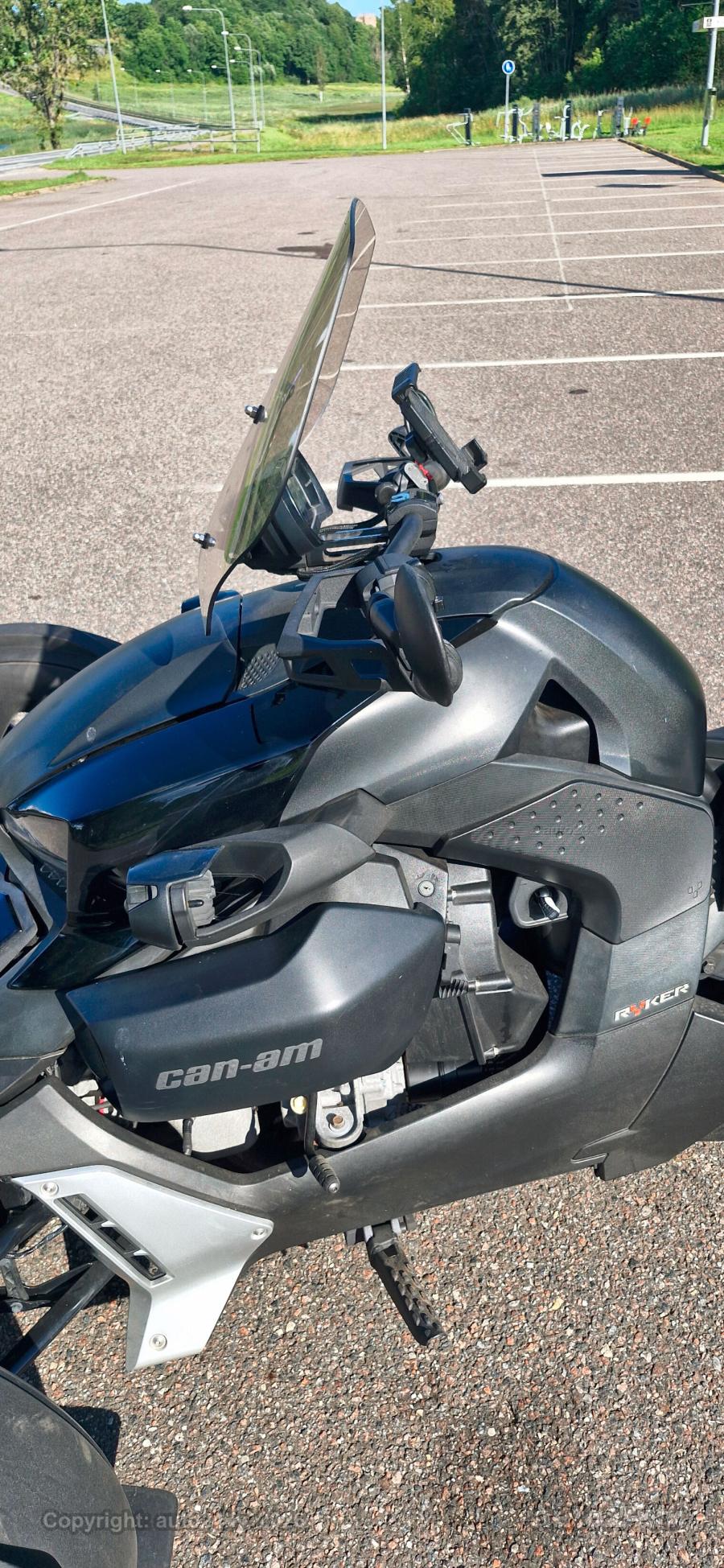 Black Can-Am Ryker 2019 in Viljandi, with an engine capacity of 0.90 L and mileage of 16 thousand km for 7500 €, photo 5 on AUTOMOTO.COM.LV