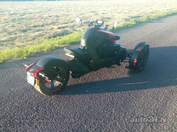 Черный Can-Am Ryker 2021 в Таллин, объемом двигателя 0.90 л и пробегом 22 тыс. км за 8500 €, фото 4 на AUTOMOTO.COM.LV