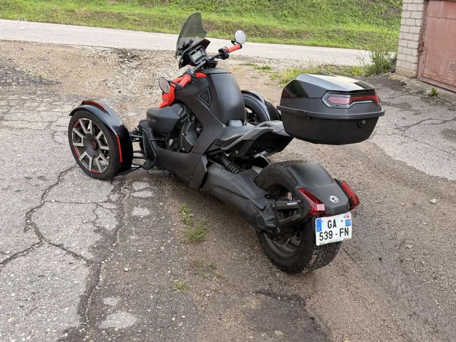 Black Can-Am Ryker 2021 in Siauliai, with an engine capacity of 0.60 L and mileage of 10 thousand km for 6900 €, photo 4 on AUTOMOTO.COM.LV