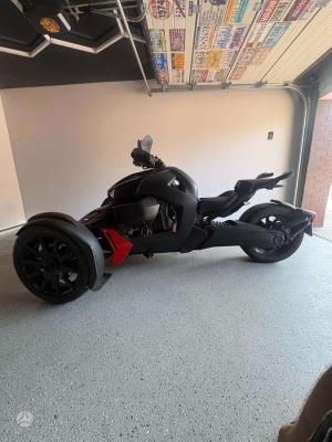 Can-Am Ryker 2020 in Kelme, with an engine capacity of 0.90 L and mileage of 12 thousand km for 9499 €, photo 8 on AUTOMOTO.COM.LV