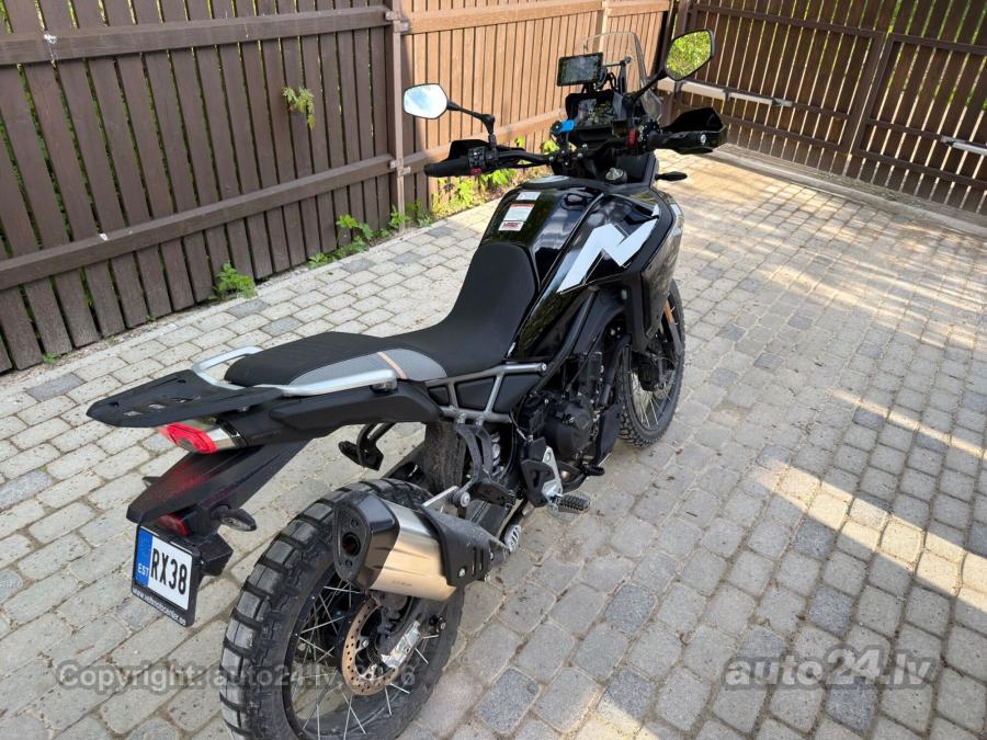 Черный CFMOTO 450 MT 2026 в Таллин, объемом двигателя 0.45 л и пробегом 800 тыс. км за 6000 €, фото 3 на AUTOMOTO.COM.LV