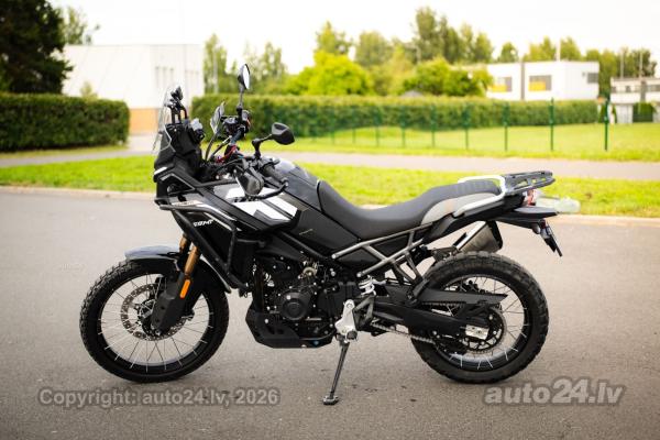 Черный CFMOTO 450 MT 2026 в Тарту, объемом двигателя 0.45 л и пробегом 3 тыс. км за 5900 €, фото 4 на AUTOMOTO.COM.LV