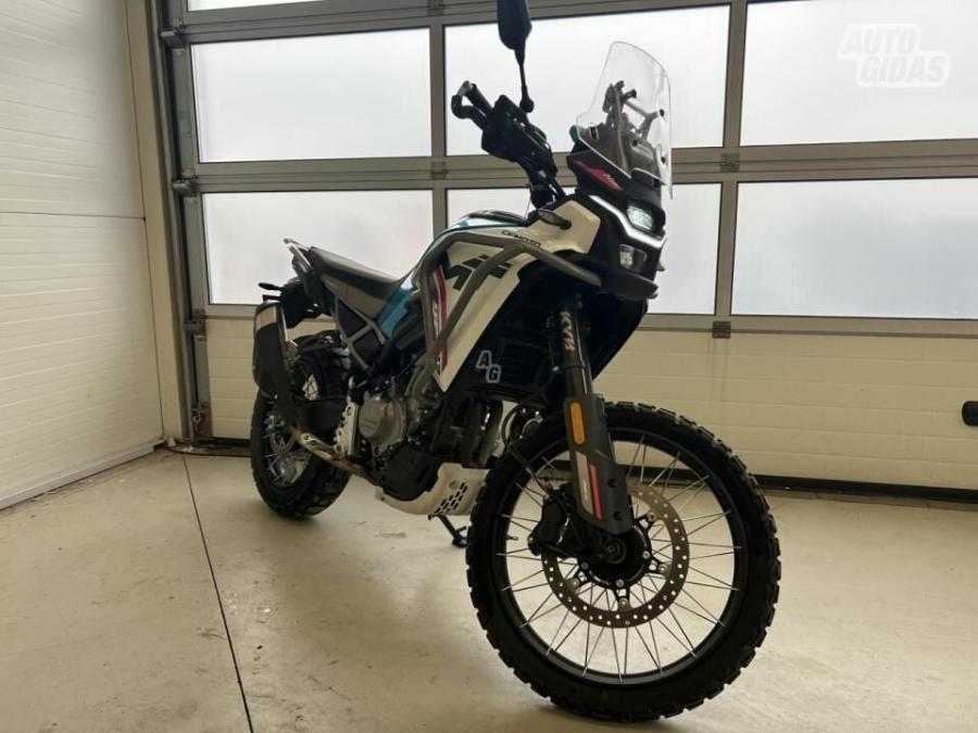 Blue CFMOTO 450 MT 2025 in Radviliskis, with an engine capacity of 0.45 L and mileage of 7 thousand km for 4250 €, photo 3 on AUTOMOTO.COM.LV