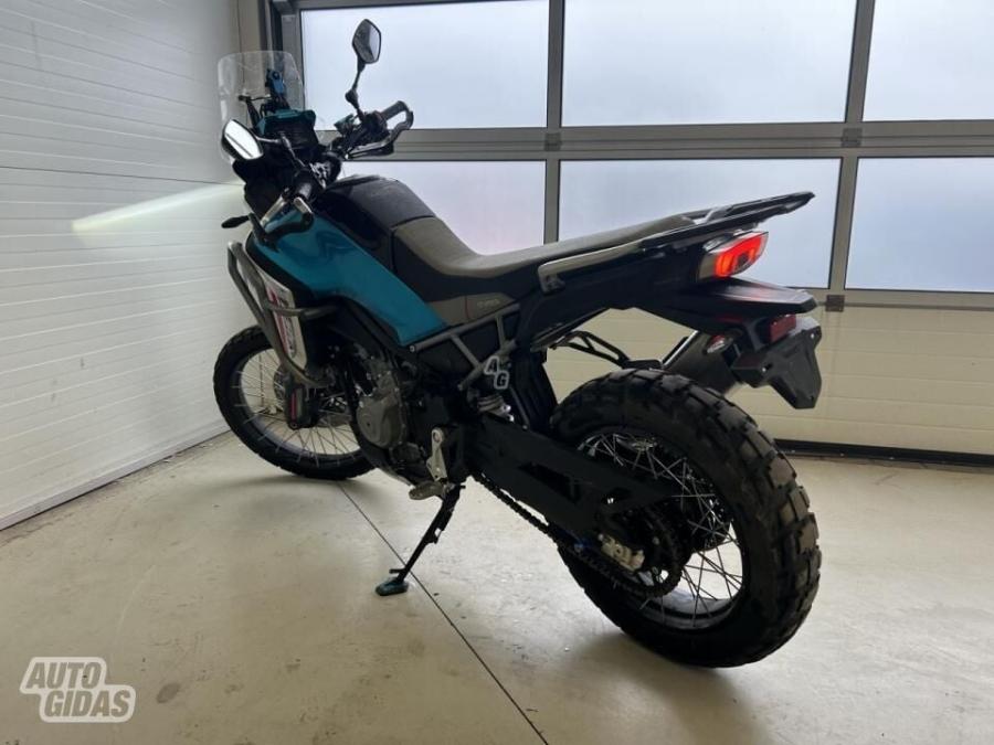 Blue CFMOTO 450 MT 2025 in Radviliskis, with an engine capacity of 0.45 L and mileage of 7 thousand km for 4250 €, photo 4 on AUTOMOTO.COM.LV