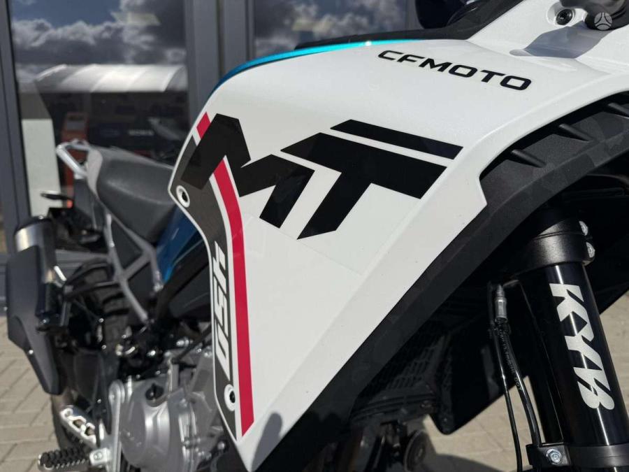 Zils CFMOTO 450 MT 2025 Kauņa, ar dzinēja tilpumu 0.45 L un nobraukumu 2 tūkst. km par 5800 €, foto 11 vietnē AUTOMOTO.COM.LV
