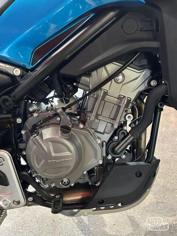 Zils CFMOTO 450 MT 2025 Kauņa, ar dzinēja tilpumu 0.45 L un nobraukumu 0 tūkst. km par 6490 €, foto 8 vietnē AUTOMOTO.COM.LV