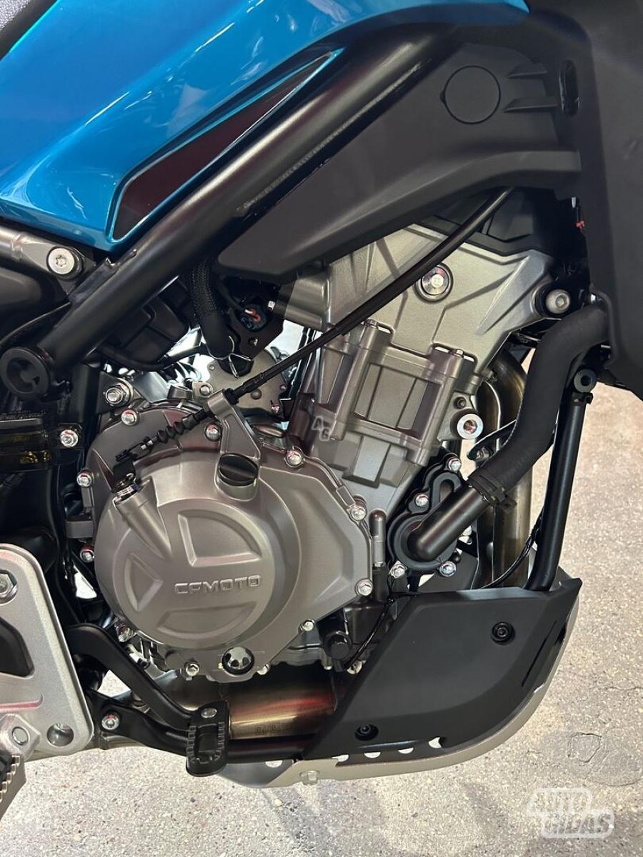 Blue CFMOTO 450 MT 2025 in Kaunas, with an engine capacity of 0.45 L and mileage of 0 thousand km for 6490 €, photo 8 on AUTOMOTO.COM.LV