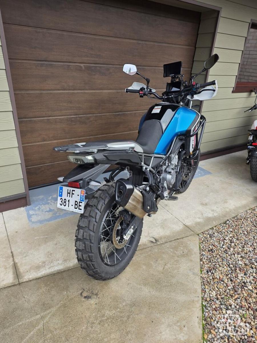 Blue CFMOTO 450 MT 2025 in Pasvalys, with an engine capacity of 0.45 L and mileage of 2 thousand km for 1099 €, photo 5 on AUTOMOTO.COM.LV