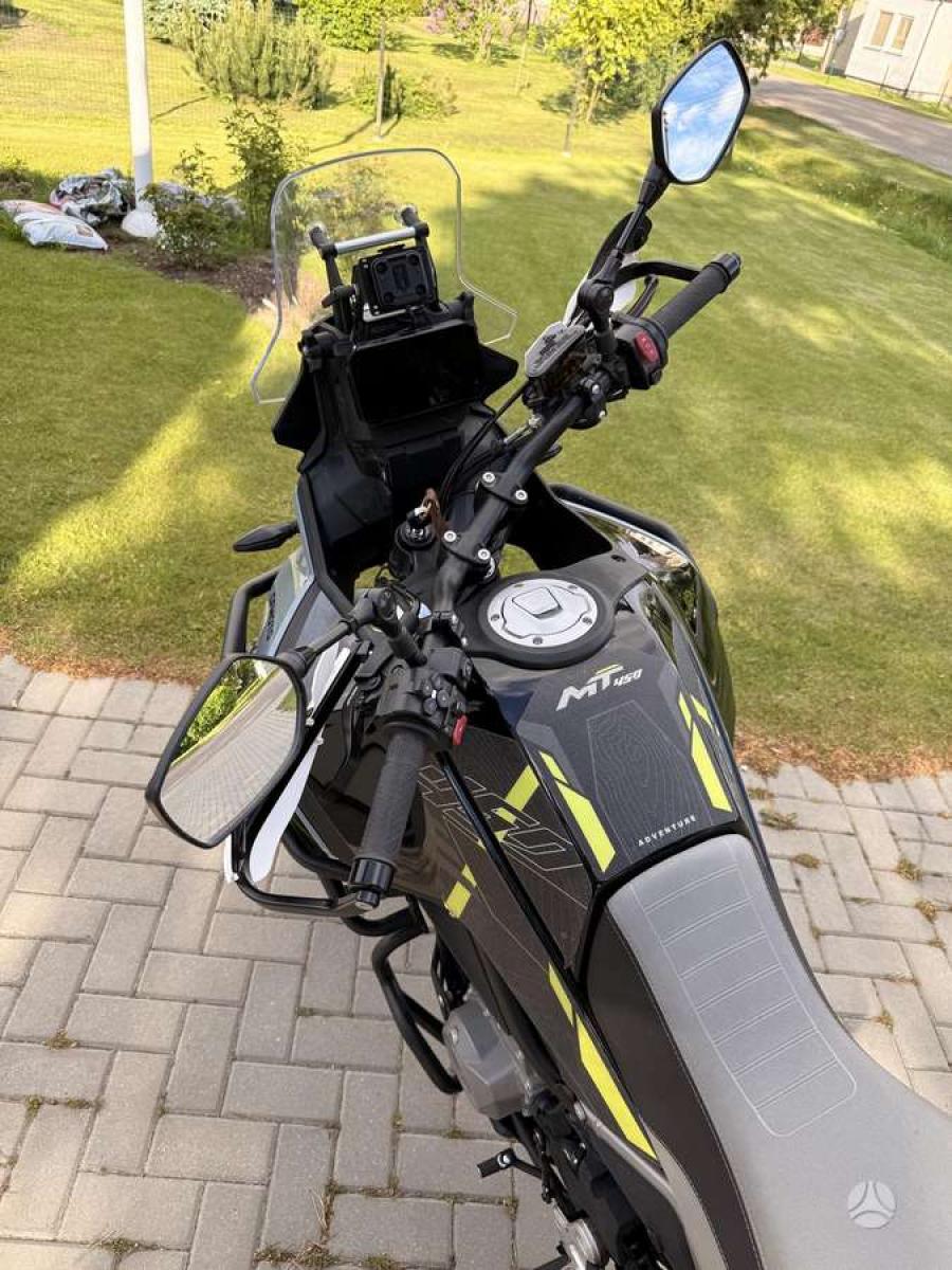 Pelēks CFMOTO 450 MT 2024 Kauņa, ar dzinēja tilpumu 0.45 L un nobraukumu 9 tūkst. km par 5200 €, foto 4 vietnē AUTOMOTO.COM.LV