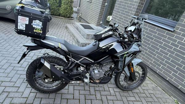 Pelēks CFMOTO 450 MT 2024 Viļņa, ar dzinēja tilpumu 0.45 L un nobraukumu 16 tūkst. km par 5700 €, foto 2 vietnē AUTOMOTO.COM.LV