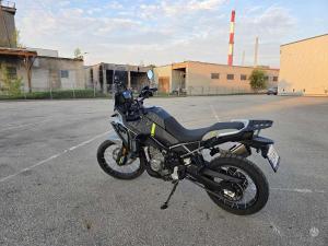 Grey CFMOTO 450 MT 2025 in Siauliai, with an engine capacity of 0.45 L and mileage of 2 thousand km for 5300 €, photo 3 on AUTOMOTO.COM.LV