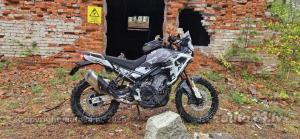 Pelēks CFMOTO 450 MT 2025 Tallina, ar dzinēja tilpumu 0.45 L un nobraukumu 6 tūkst. km par 6400 €, foto 12 vietnē AUTOMOTO.COM.LV