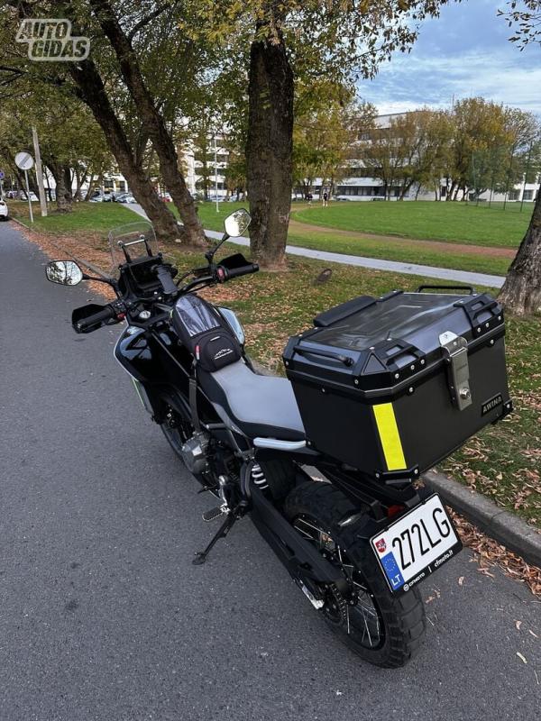 CFMOTO 450 MT 2026 Kauņa vietnē Pelēks CFMOTO 450 MT 2026 Kauņa, ar dzinēja tilpumu 0.45 L un nobraukumu 5 tūkst. km par 5500 €, foto 4 vietnē AUTOMOTO.COM.LV