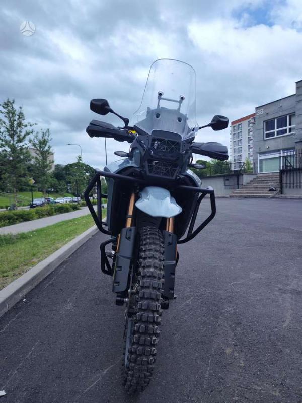 CFMOTO 450 MT 2024 in Vilnius, with an engine capacity of 0.45 L and mileage of 7 thousand km for 5800 €, photo 3 on AUTOMOTO.COM.LV