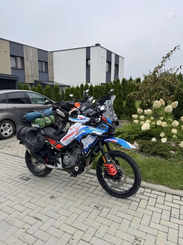 CFMOTO 450 MT 2025 in Vilnius, with an engine capacity of 0.45 L and mileage of 4 thousand km for 5600 €, photo 7 on AUTOMOTO.COM.LV