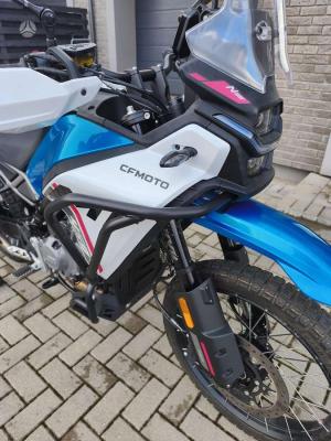 CFMOTO 450 MT 2025 in Vilnius, with an engine capacity of 0.45 L and mileage of 2 thousand km for 5800 €, photo 8 on AUTOMOTO.COM.LV