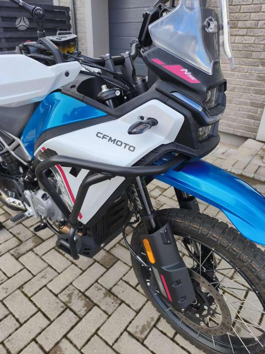 CFMOTO 450 MT 2025 in Vilnius, with an engine capacity of 0.45 L and mileage of 2 thousand km for 5800 €, photo 8 on AUTOMOTO.COM.LV