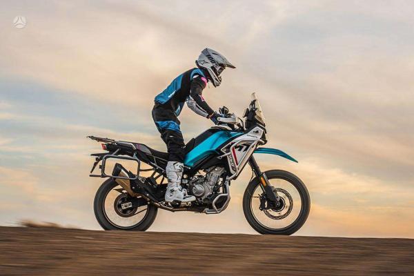 CFMOTO 450 MT 2026 в Вильнюс, объемом двигателя 0.45 л и пробегом 0 тыс. км за 6290 €, фото 2 на AUTOMOTO.COM.LV