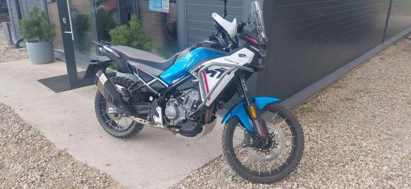 CFMOTO 450 MT 2026 in Rokiskis, with an engine capacity of 0.00 L and mileage of 0 thousand km for 6290 €, photo 4 on AUTOMOTO.COM.LV