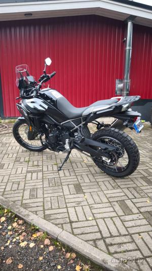 CFMOTO 450 MT 2026 in Tallinn, with an engine capacity of 0.45 L and mileage of 2 thousand km for 5900 €, photo 4 on AUTOMOTO.COM.LV