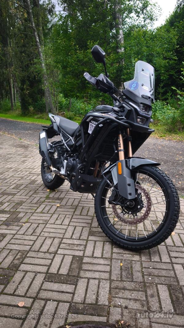 CFMOTO 450 MT 2026 in Tallinn, with an engine capacity of 0.45 L and mileage of 2 thousand km for 5900 €, photo 5 on AUTOMOTO.COM.LV