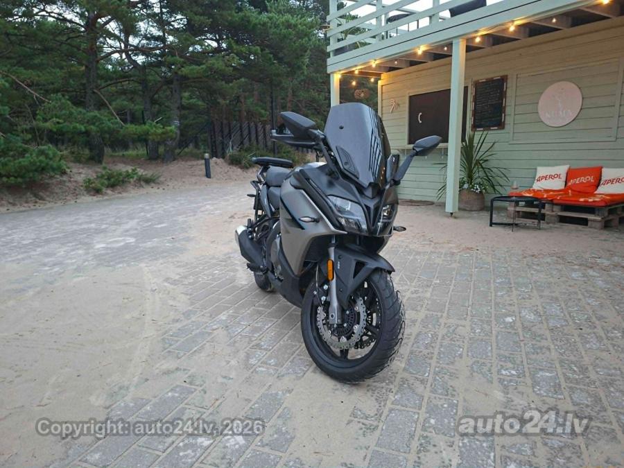 Черный CFMOTO 650 GT 2023 в Таллин, объемом двигателя 0.65 л и пробегом 7 тыс. км за 4800 €, фото 10 на AUTOMOTO.COM.LV
