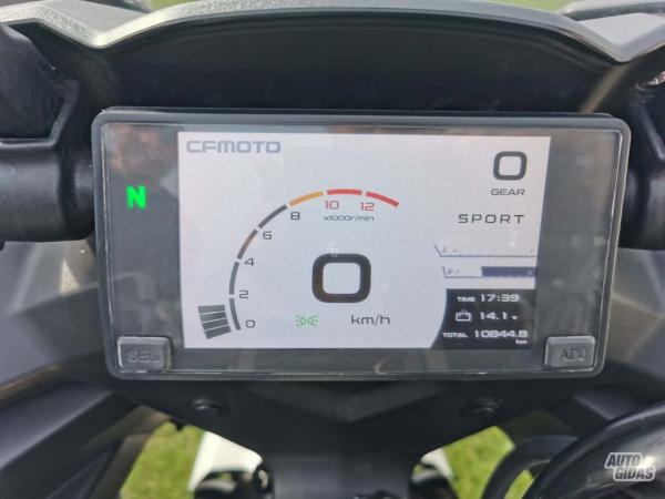 White CFMOTO 650 GT 2021 in Ukmerge, with an engine capacity of 0.65 L and mileage of 10 thousand km for 2500 €, photo 10 on AUTOMOTO.COM.LV