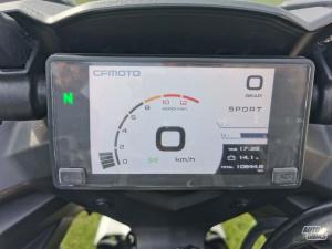 White CFMOTO 650 GT 2021 in Ukmerge, with an engine capacity of 0.65 L and mileage of 10 thousand km for 2500 €, photo 10 on AUTOMOTO.COM.LV