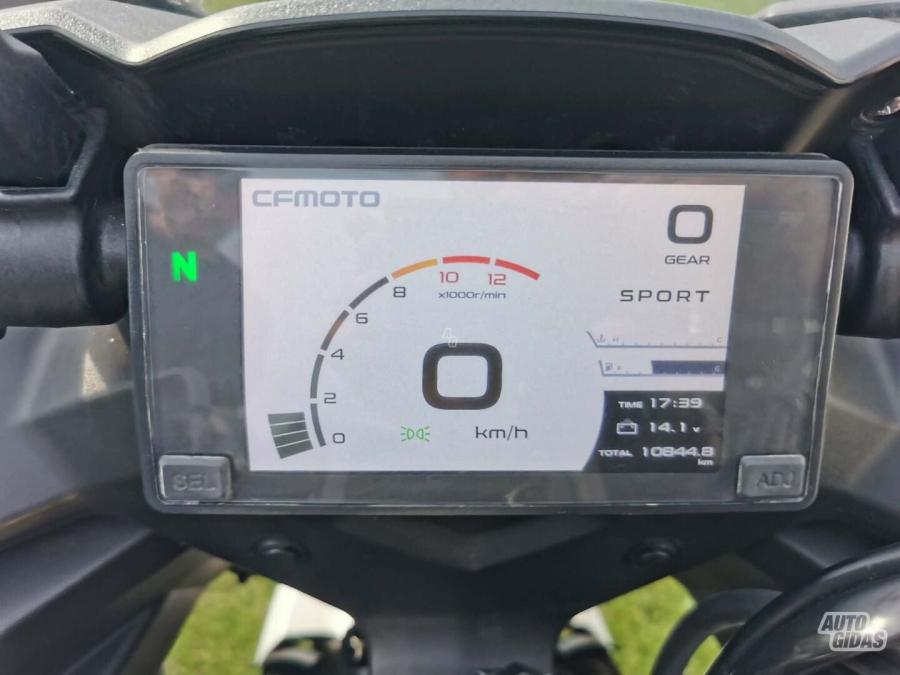 White CFMOTO 650 GT 2021 in Ukmerge, with an engine capacity of 0.65 L and mileage of 10 thousand km for 2500 €, photo 10 on AUTOMOTO.COM.LV