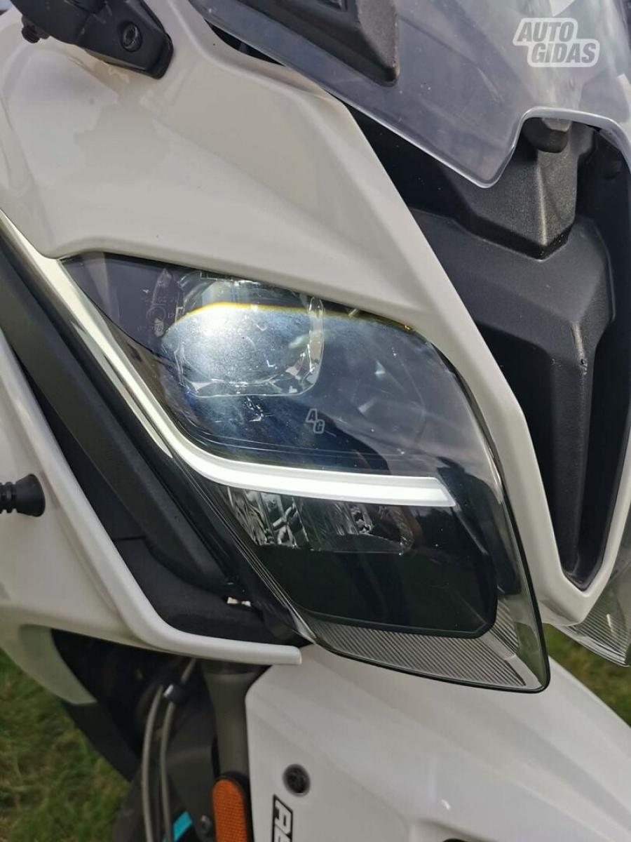 White CFMOTO 650 GT 2021 in Ukmerge, with an engine capacity of 0.65 L and mileage of 10 thousand km for 2500 €, photo 17 on AUTOMOTO.COM.LV