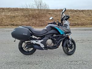Melns CFMOTO 650 MT 2019 Tartu, ar dzinēja tilpumu 0.65 L un nobraukumu 15 tūkst. km par 3375 €, foto 4 vietnē AUTOMOTO.COM.LV