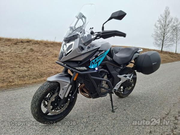 Melns CFMOTO 650 MT 2019 Tartu, ar dzinēja tilpumu 0.65 L un nobraukumu 15 tūkst. km par 3375 €, foto 5 vietnē AUTOMOTO.COM.LV