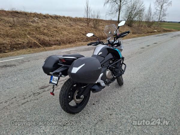 Melns CFMOTO 650 MT 2019 Tartu, ar dzinēja tilpumu 0.65 L un nobraukumu 15 tūkst. km par 3375 €, foto 6 vietnē AUTOMOTO.COM.LV