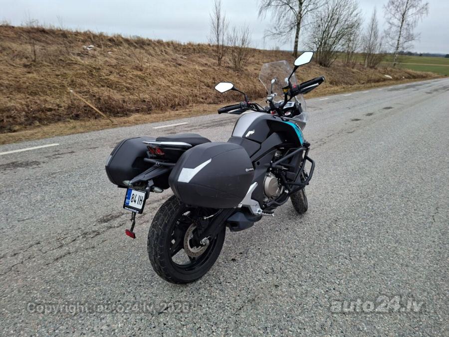 Melns CFMOTO 650 MT 2019 Tartu, ar dzinēja tilpumu 0.65 L un nobraukumu 15 tūkst. km par 3375 €, foto 6 vietnē AUTOMOTO.COM.LV