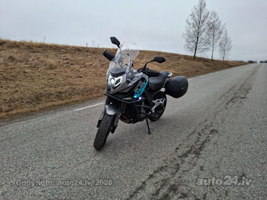 Black CFMOTO 650 MT 2019 in Tartu, with an engine capacity of 0.65 L and mileage of 15 thousand km for 3375 €, photo 2 on AUTOMOTO.COM.LV