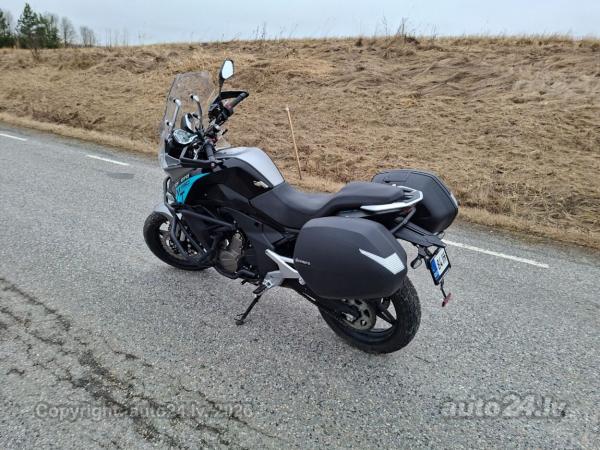 Melns CFMOTO 650 MT 2019 Tartu, ar dzinēja tilpumu 0.65 L un nobraukumu 15 tūkst. km par 3375 €, foto 9 vietnē AUTOMOTO.COM.LV