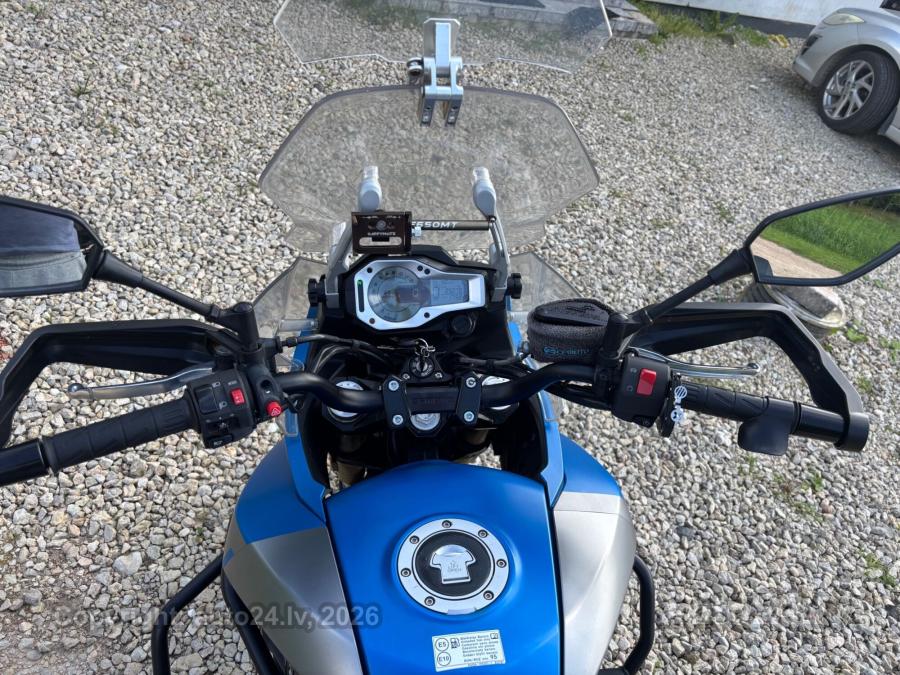 Blue CFMOTO 650 MT 2021 in Viljandi, with an engine capacity of 0.65 L and mileage of 25 thousand km for 3600 €, photo 8 on AUTOMOTO.COM.LV