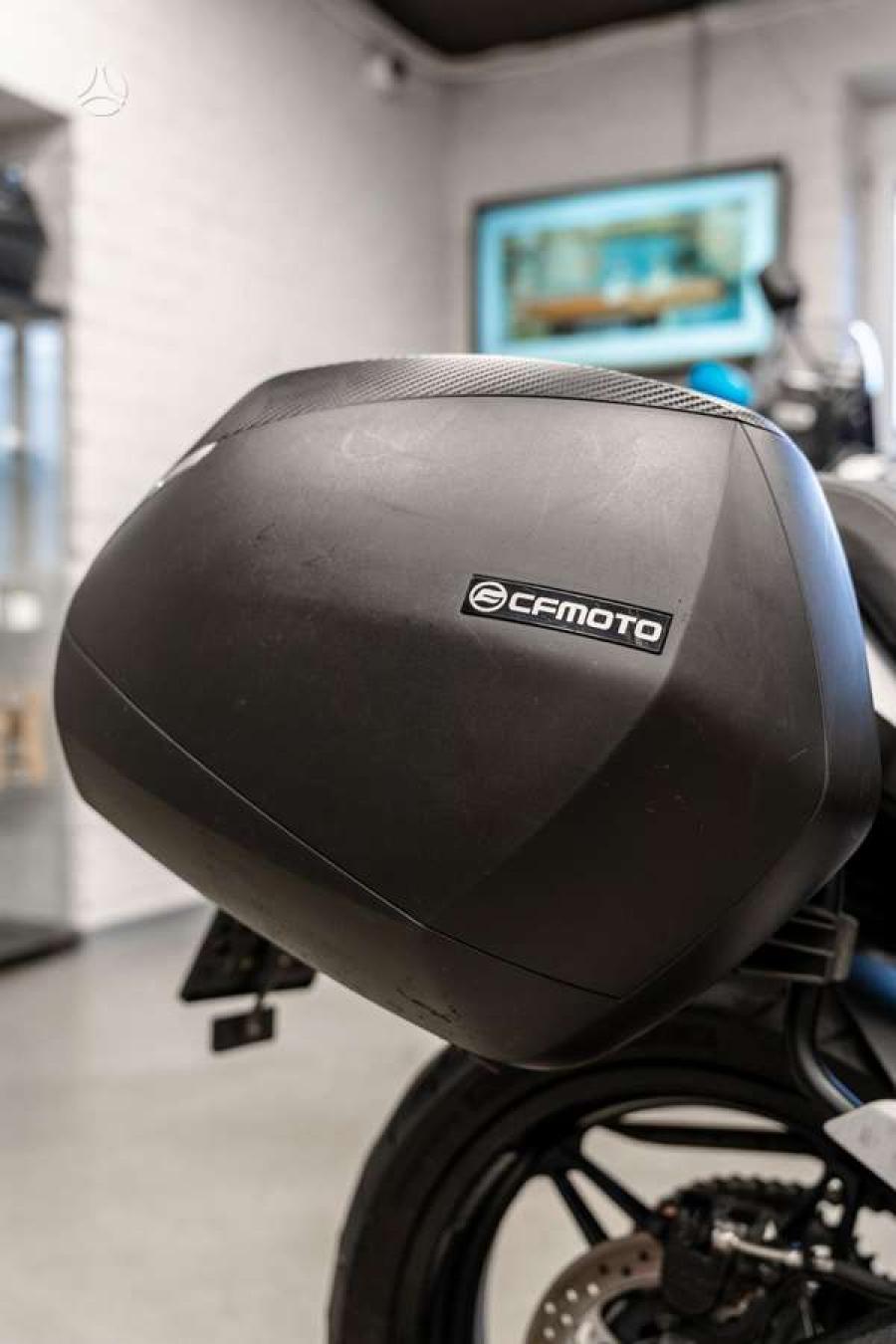 Синий CFMOTO 650 MT 2022 в Каунас, объемом двигателя 0.65 л и пробегом 31 тыс. км за 3300 €, фото 13 на AUTOMOTO.COM.LV