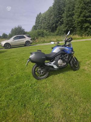 Blue CFMOTO 650 MT 2022 in Palanga, with an engine capacity of 0.65 L and mileage of 6 thousand km for 4600 €, photo 10 on AUTOMOTO.COM.LV