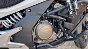 White CFMOTO 650 MT 2020 in Visaginas, with an engine capacity of 0.65 L and mileage of 23 thousand km for 3990 €, photo 9 on AUTOMOTO.COM.LV