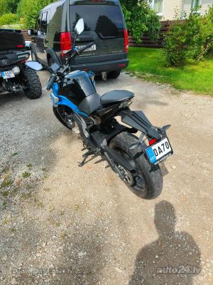 Melns CFMOTO 650 NK 2022 Tallina, ar dzinēja tilpumu 0.65 L un nobraukumu 2 tūkst. km par 3500 €, foto 4 vietnē AUTOMOTO.COM.LV