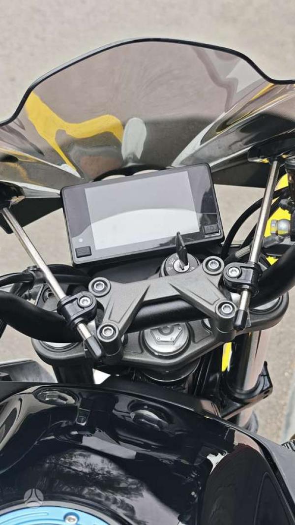 CFMOTO 650 NK 2021 in Klaipeda, with an engine capacity of 0.65 L and mileage of 12 thousand km for 3700 €, photo 4 on AUTOMOTO.COM.LV