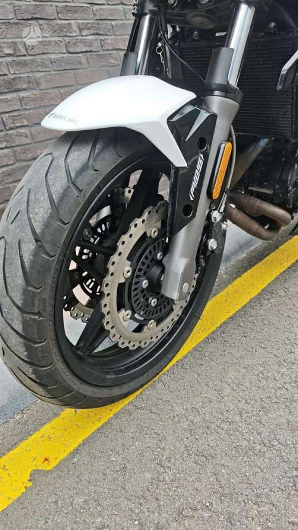 CFMOTO 650 NK 2021 in Klaipeda, with an engine capacity of 0.65 L and mileage of 12 thousand km for 3700 €, photo 7 on AUTOMOTO.COM.LV