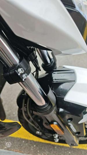 CFMOTO 650 NK 2021 in Klaipeda, with an engine capacity of 0.65 L and mileage of 12 thousand km for 3700 €, photo 12 on AUTOMOTO.COM.LV