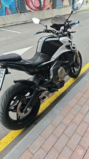 CFMOTO 650 NK 2021 in Klaipeda, with an engine capacity of 0.65 L and mileage of 12 thousand km for 3700 €, photo 18 on AUTOMOTO.COM.LV