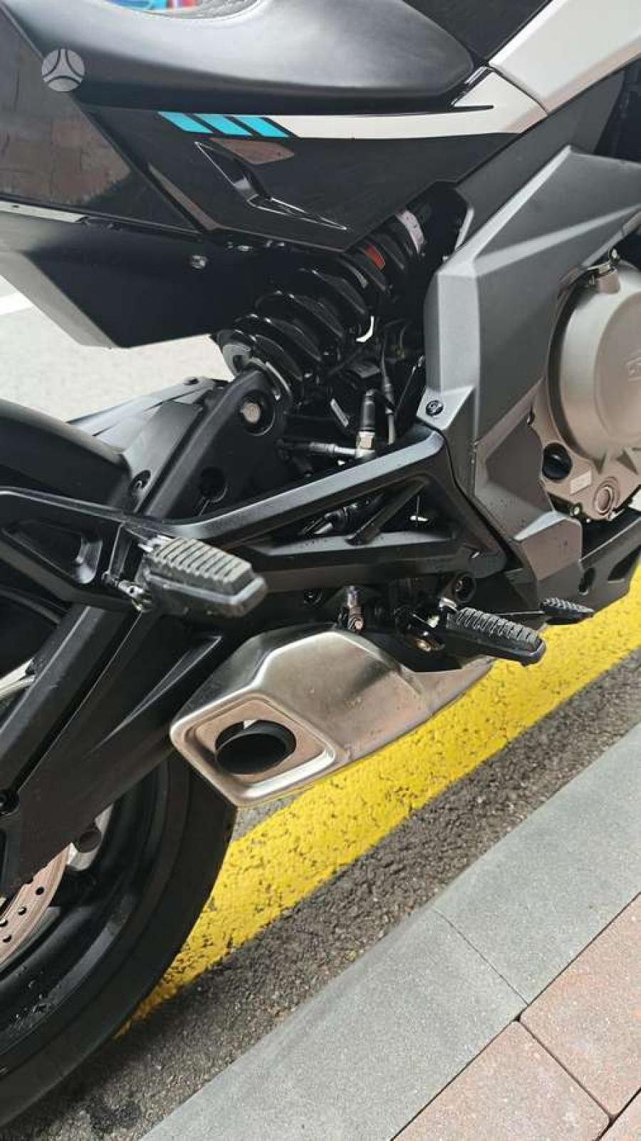 CFMOTO 650 NK 2021 in Klaipeda, with an engine capacity of 0.65 L and mileage of 12 thousand km for 3700 €, photo 19 on AUTOMOTO.COM.LV