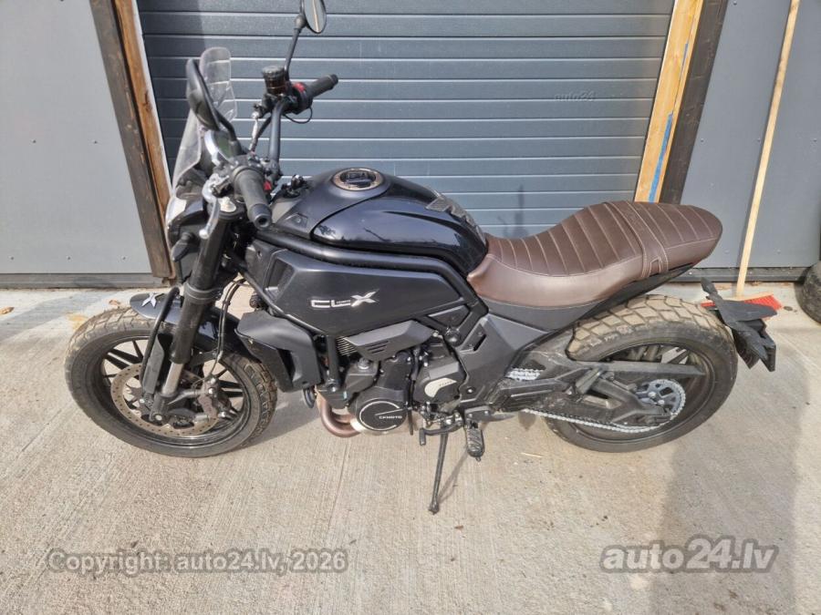 Black CFMOTO 700 CL-X 2023 in Tartu, with an engine capacity of 0.69 L and mileage of 3 thousand km for 4100 €, photo 2 on AUTOMOTO.COM.LV