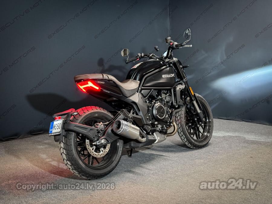 Черный CFMOTO 700 CL-X 2025 в Таллин, объемом двигателя 0.69 л и пробегом 1 тыс. км за 4990 €, фото 1 на AUTOMOTO.COM.LV