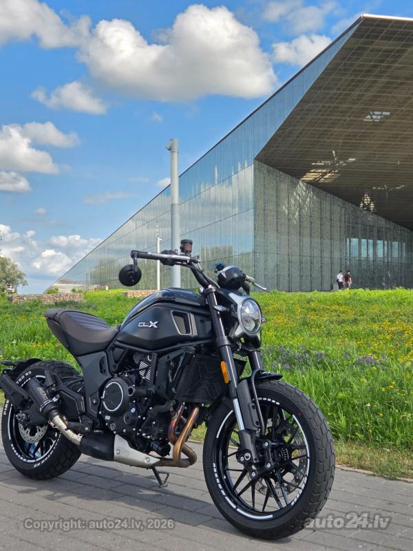 Черный CFMOTO 700 CL-X 2025 в Таллин, объемом двигателя 0.69 л и пробегом 2 тыс. км за 4900 €, фото 1 на AUTOMOTO.COM.LV